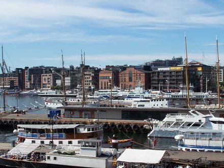 Liste over Aker Brygge, Oslo Postnummer - Cybo